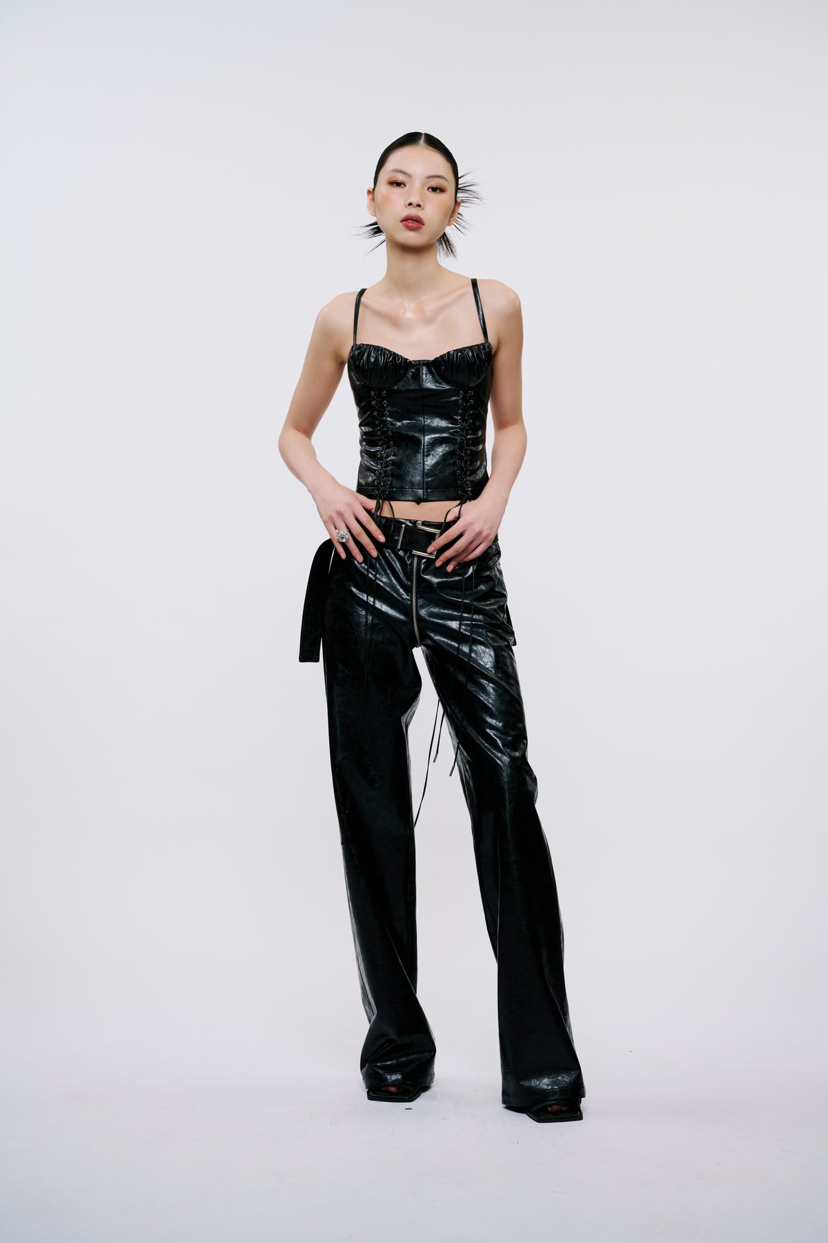 ZIPPER-EMBELLISHED FAUX LEATHER STRAIGHT LEG PANT | Markgong